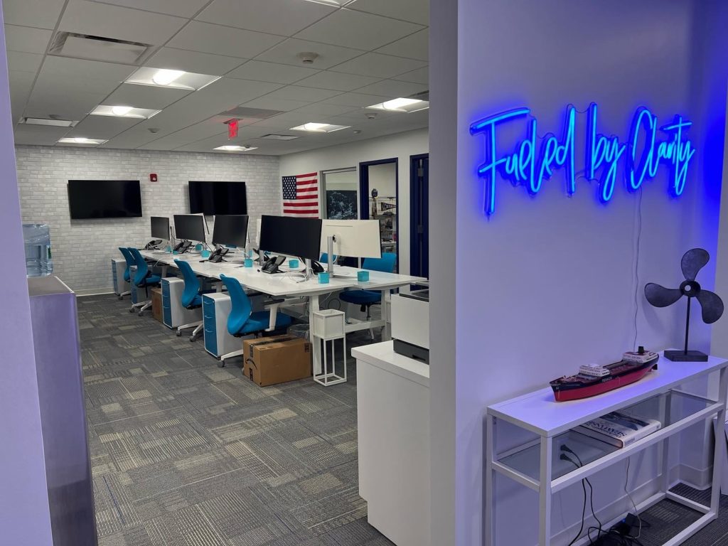 About Our Bunker Brokers | Transparensea Fuels